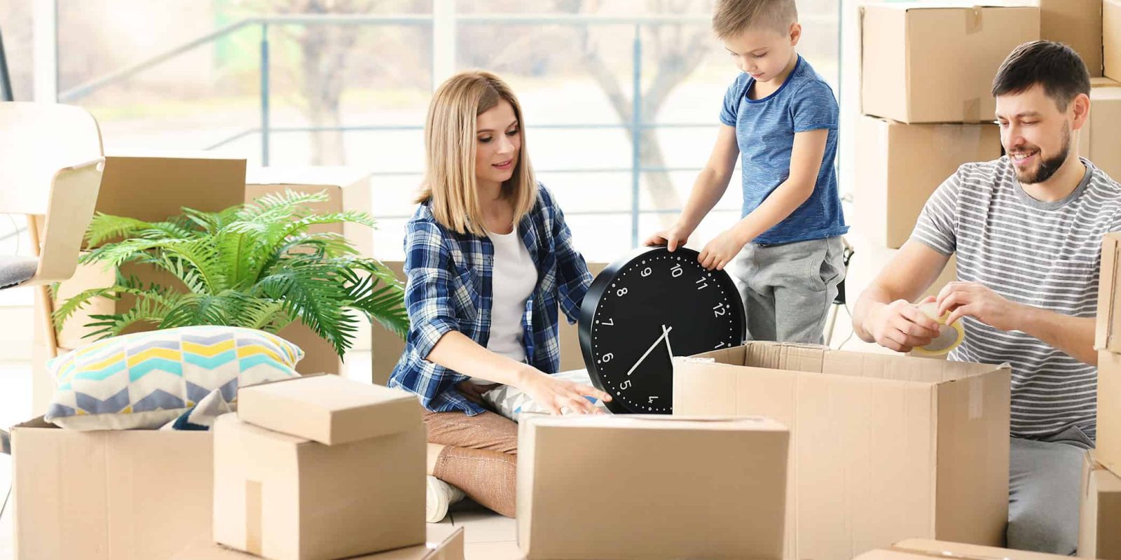 10 Essential Tips for a Hassle-Free Moving Experience | Heram Decor